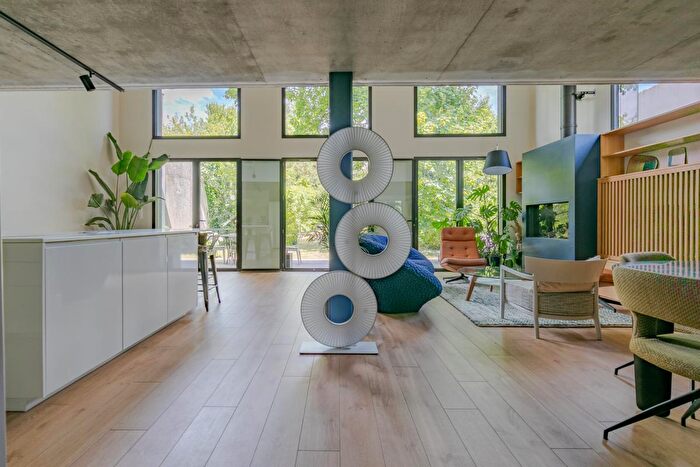 Nantes, Sainte-Thérèse, Rond-Point de Vannes - Maison 7 pièces à vendre