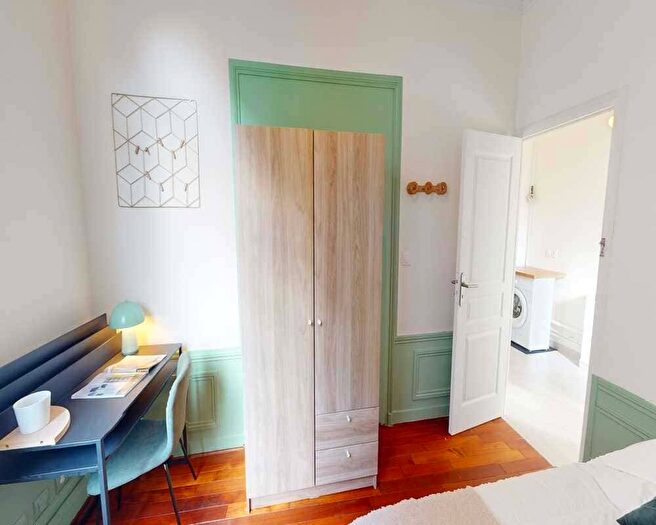 Appartement 1 pièce à louer - La Fourche-Guy Môquet, Paris 17ème arrondissement