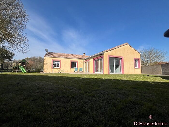 Maison à vendre - Legé - 6 pièces - 3 chambres