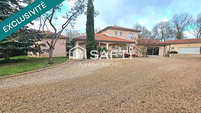 Maison à vendre - Le Montellier - 8 pièces - 5 chambres