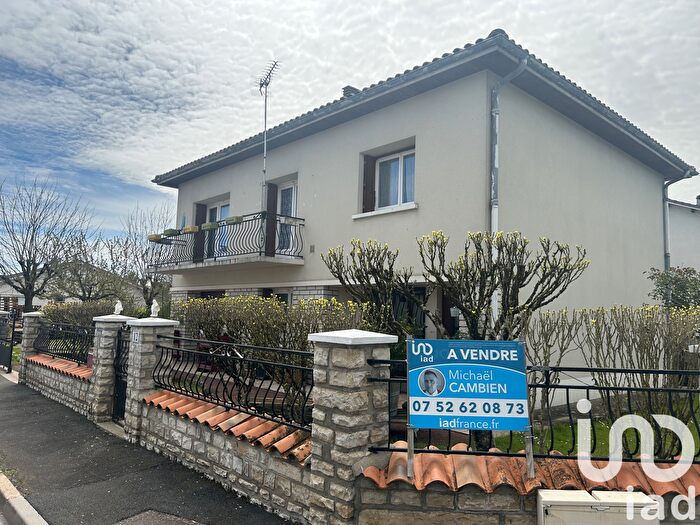 Maison à vendre - Angoulême, Frégeneuil - 5 pièces - 4 chambres