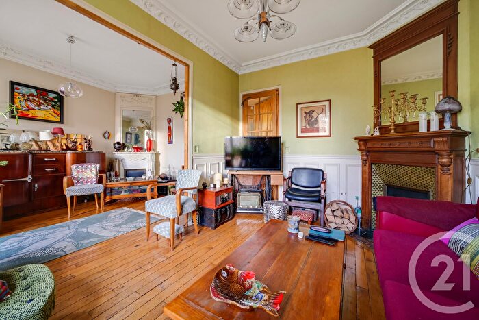 Appartement à vendre - Paris e , Télégraphe, Pelleport, Saint-Fargeau - 4 pièces - 2 chambres