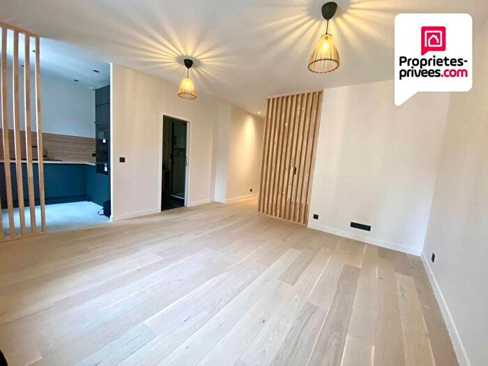 Appartement 3 pièces à Centre Ville-mail-Golf-Epluches-Pt Petit, Saint-Ouen-lAumône, à louer