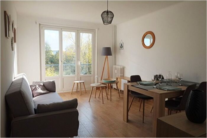 Lille, Bois Blanc : Appartement 5 pièces à louer