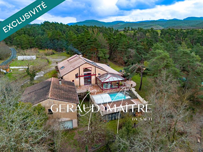 Maison à vendre - Marnhagues-et-Latour - 10 pièces - 5 chambres