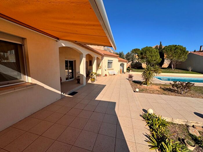 Maisons à vendre et appartements à louer - 1