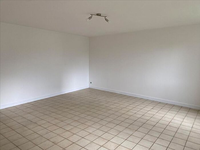 Maison à louer - Triac-Lautrait - 3 pièces - 2 chambres