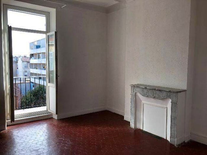 Le Camas, Marseille 5ème arrondissement : Appartement 3 pièces à louer