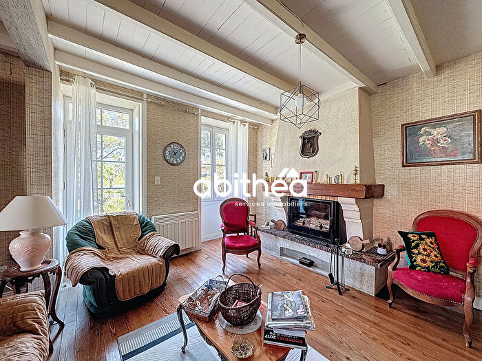 Maison à vendre - Cognac - 5 pièces - 3 chambres