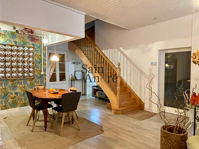 Maison à vendre - Angoulême, Saint-Ausone, Saint-Martin - 4 pièces - 3 chambres