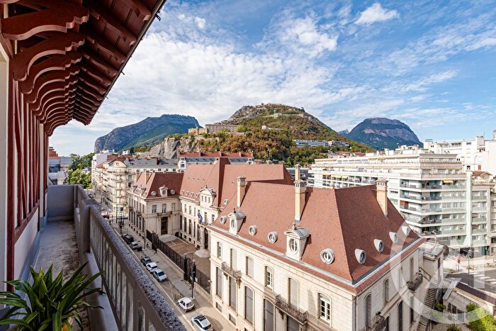 Appartement 4 pièces à vendre à Grenoble, Centre-ville