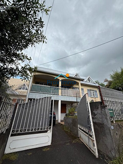 Maison à vendre - Le Tampon - 6 pièces - 5 chambres