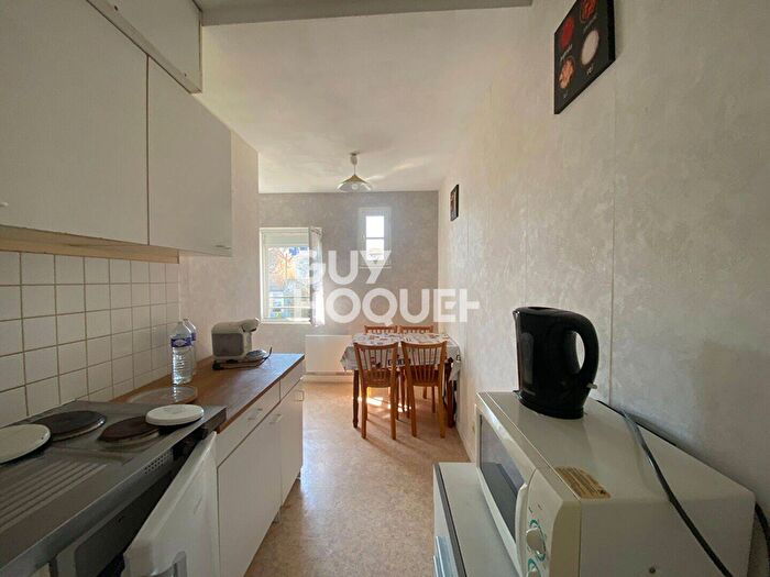 Centre-Loges-Pommeraie-Sablière, Fontenay-le-Comte : Appartement 2 pièces à louer