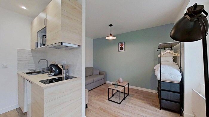 Appartement à louer - Valmy, Lyon ème arrondissement - 1 pièce