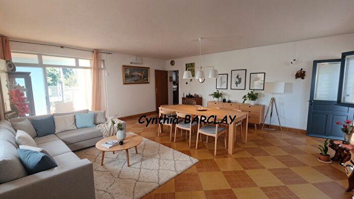 Maison à vendre - La Trinité - 6 pièces - 4 chambres