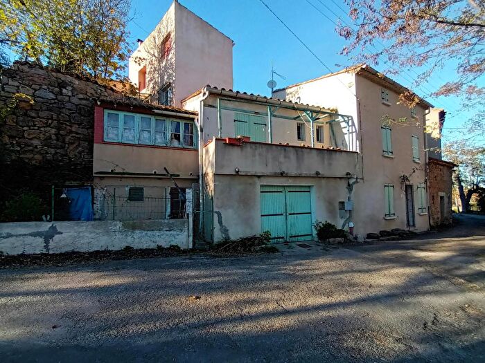 Maison à vendre - Durban-Corbières - 5 pièces - 4 chambres