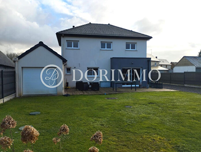 Maison à vendre - Grandvilliers - 7 pièces - 6 chambres