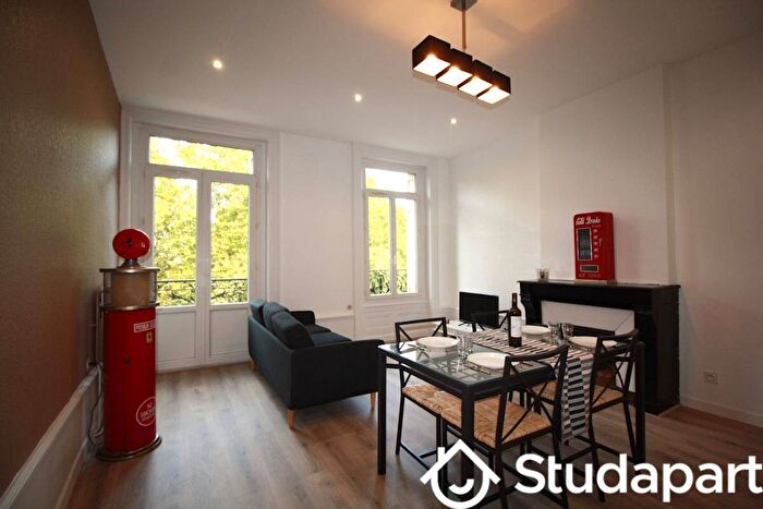 Appartement à louer - Carnot-Le Marais, Saint-Étienne - 1 pièce - 1 chambre