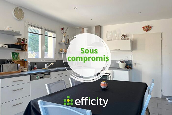 Maison à vendre - Septème - 5 pièces - 4 chambres