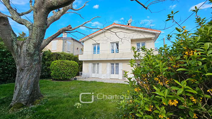 Maison à vendre - Royan, Centre-ville - 7 pièces - 4 chambres