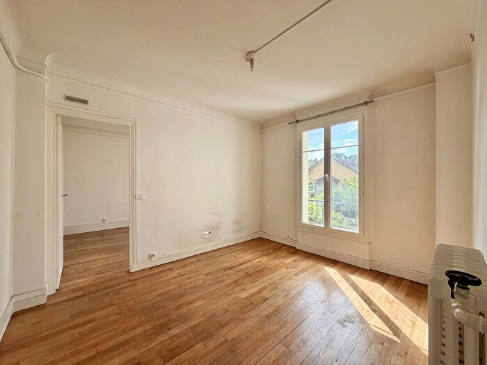 Bourg-la-Reine, Blagis : Appartement 2 pièces à vendre