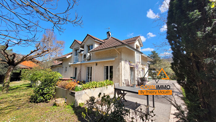 Maison à vendre - Coublevie - 6 pièces - 4 chambres