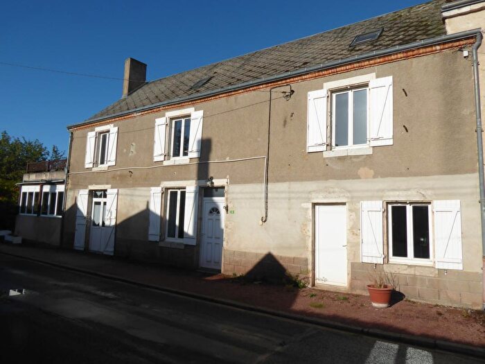 Maison 7 pièces à Maves, à vendre