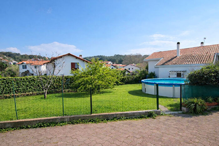 Maison à vendre - Biarritz, Milady, Colline, Beaurivage - 6 pièces - 5 chambres