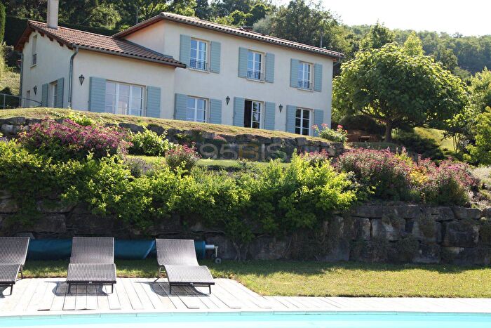 Maison 8 pièces à louer à Limonest