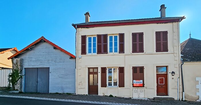 Maison à vendre - Besson - 6 pièces - 3 chambres