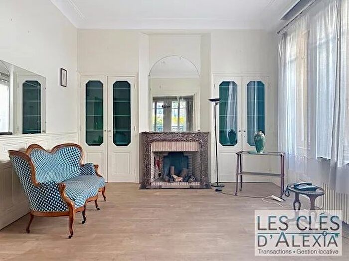 Saint-Étienne, Bernay, Valfuret : Maison 8 pièces à vendre
