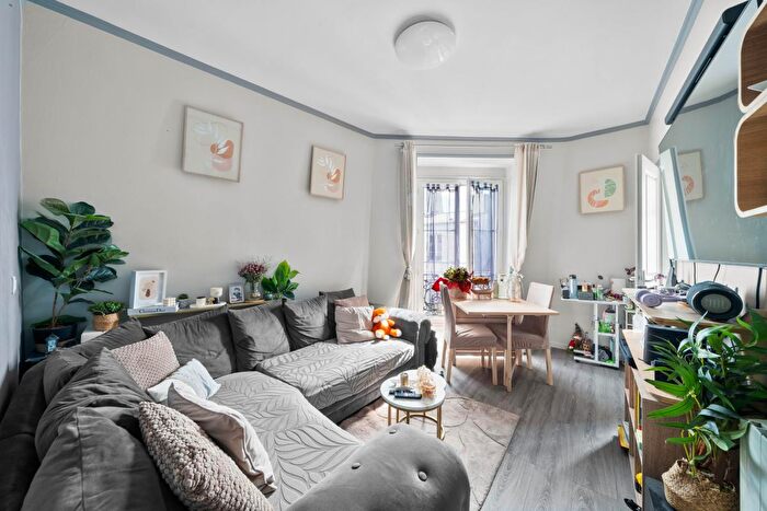 Paris 15ème, Saint-Lambert, Convention : Appartement 3 pièces à vendre