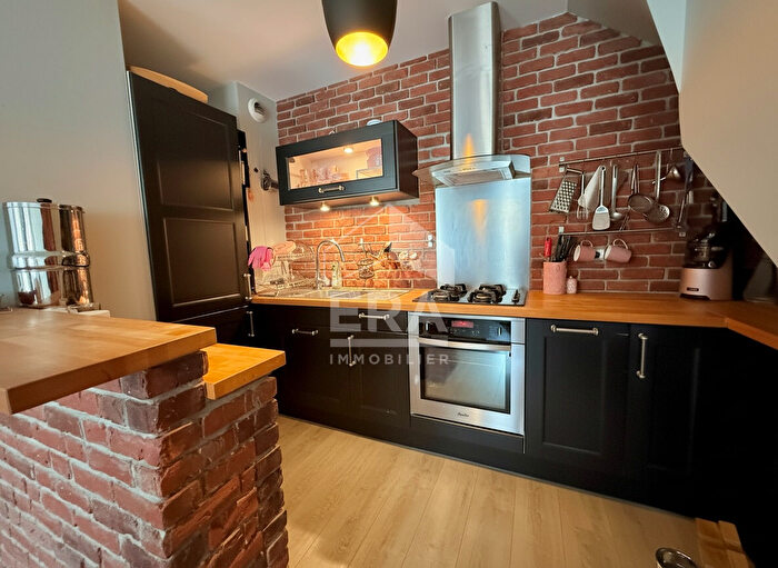 Appartement 3 pièces à vendre - Pontault-Combault, Centre commercial