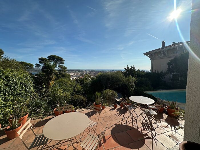 Maison à vendre - Sète, Saint-Clair - 5 pièces - 4 chambres