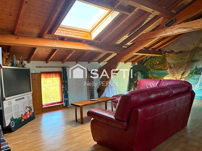 Boz - Maison 6 pièces à vendre