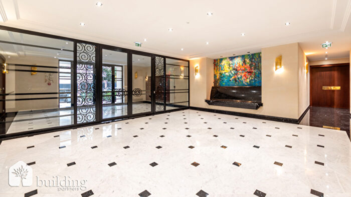 Neuilly-sur-Seine, Parc de Neuilly - Appartement 10 pièces à vendre