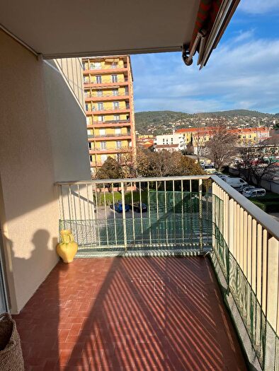 Appartement à louer - Draguignan, Maljournal, Le Fournas, Les Incapis, Saint-Hermentaire - 4 pièces - 3 chambres