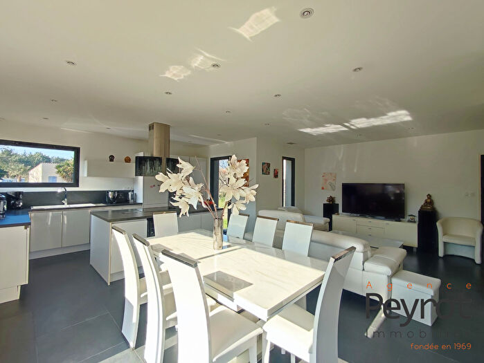 Maison à vendre - Argelès-sur-Mer, Taxo dAvall, Plaine - 6 pièces - 4 chambres