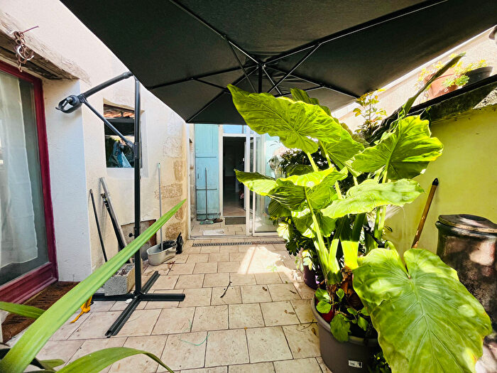 Maison à vendre - Villeneuve-sur-Lot, Saint-Etienne - 5 pièces - 2 chambres