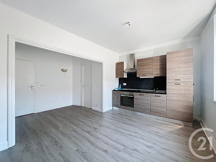 Appartement à louer - Saint-Pourçain-sur-Sioule - 2 pièces - 1 chambre