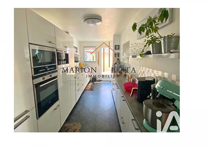 Maison à vendre - Neuilly-sur-Marne, Arpents - 8 pièces - 5 chambres