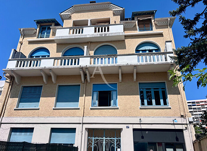 Pau, Dufau, Tourasse : Appartement 9 pièces à vendre
