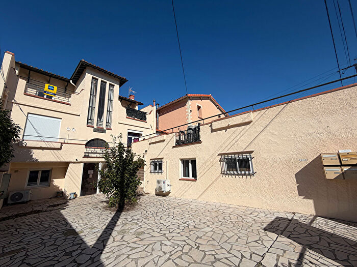 Appartement à louer - Ille-sur-Têt - 3 pièces - 2 chambres