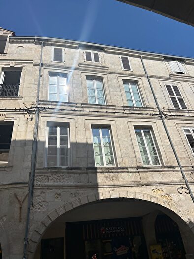 Appartement 3 pièces à La Rochelle, Centre-ville, Vieux-port, Marché, à vendre