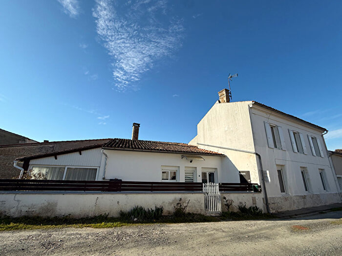 Maison à vendre - Saint-Georges-du-Bois - 5 pièces - 2 chambres