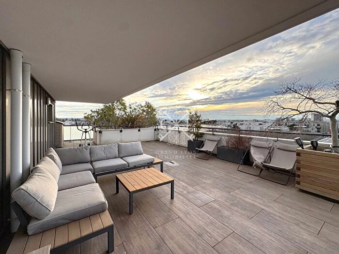 Appartement à louer - Bel Air-La Cordière-Ménival, Saint-Priest - 3 pièces - 2 chambres