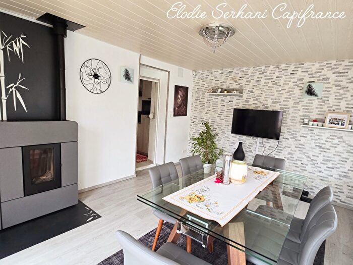 Maison à vendre - Grandvillars - 6 pièces - 4 chambres