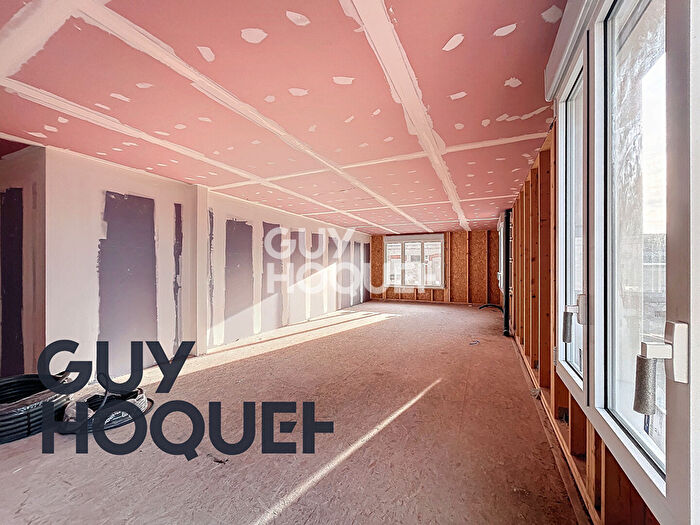 Appartement à vendre - Reims, Centre-ville - 2 pièces - 1 chambre