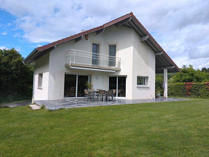 Maison 7 pièces à vendre à Reignier-Ésery