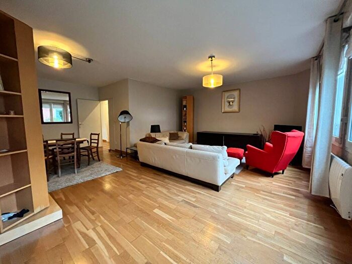 Appartement à louer - Vieux Lille - 4 pièces - 3 chambres